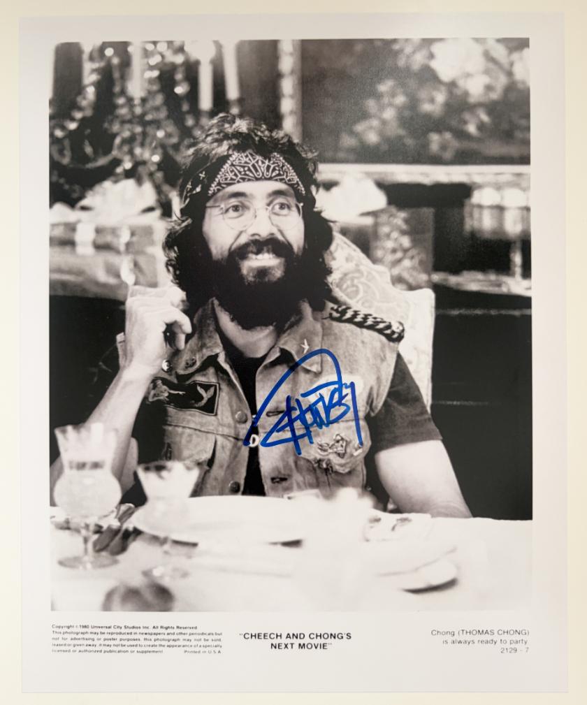 Tommy Chong Autogramm auf 20x25 Cheech+Chong Foto | We Love Autographs