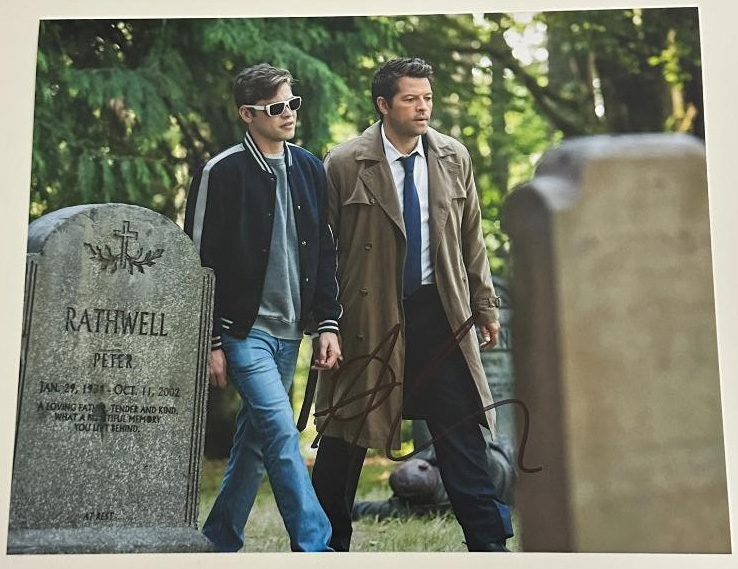 Alexander Calvert original Autogramm auf 20x25 Supernatural Foto | We ...