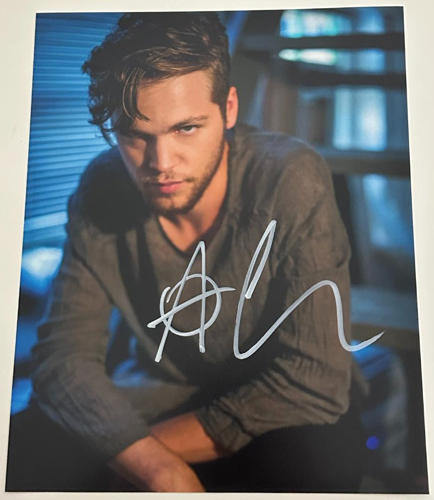 Alexander Calvert original autograph on 8x10 Supernatural photo | We ...