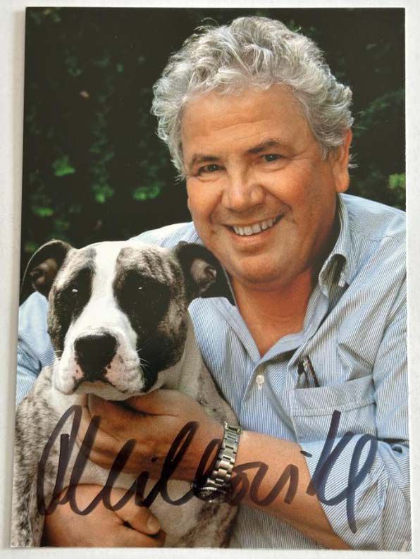Peter Millowitsch original autograph on 6x4 postcard | We Love Autographs